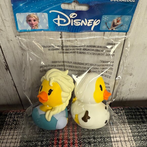 Disney | Toys | Disney Duckalooz Rubber Ducks Elsa And Olaf From Frozen ...